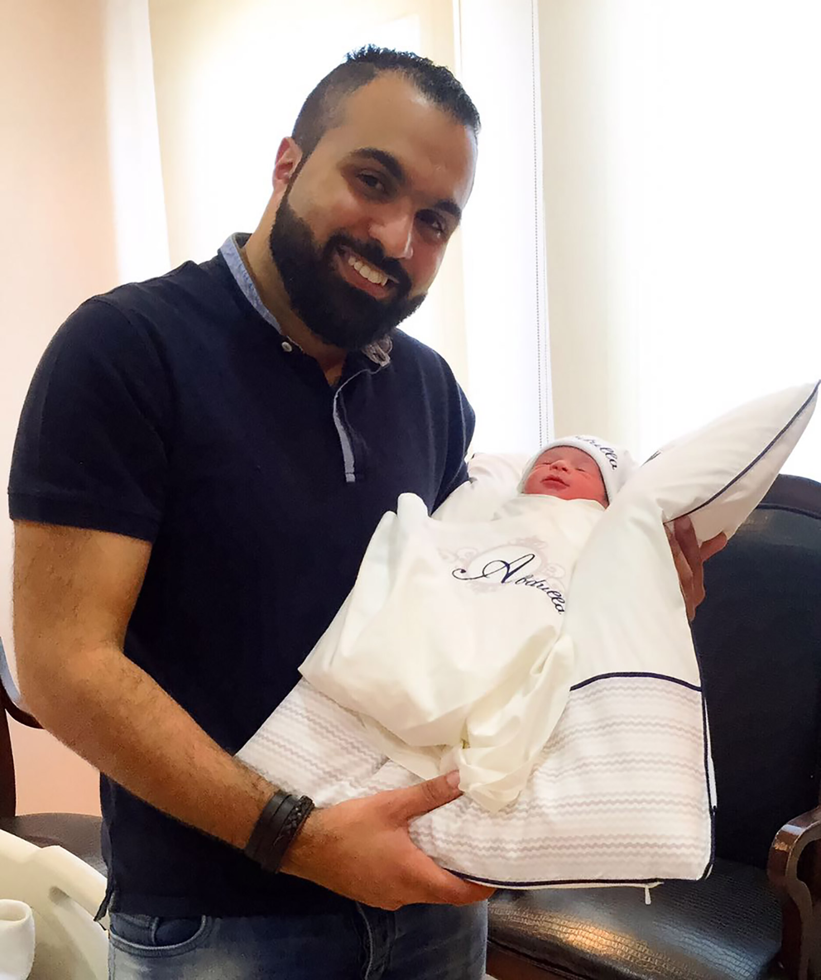 مبروك قدوم "عبدالله" | مجتمع - صحيفة الوسط البحرينية - مملكة البحرين